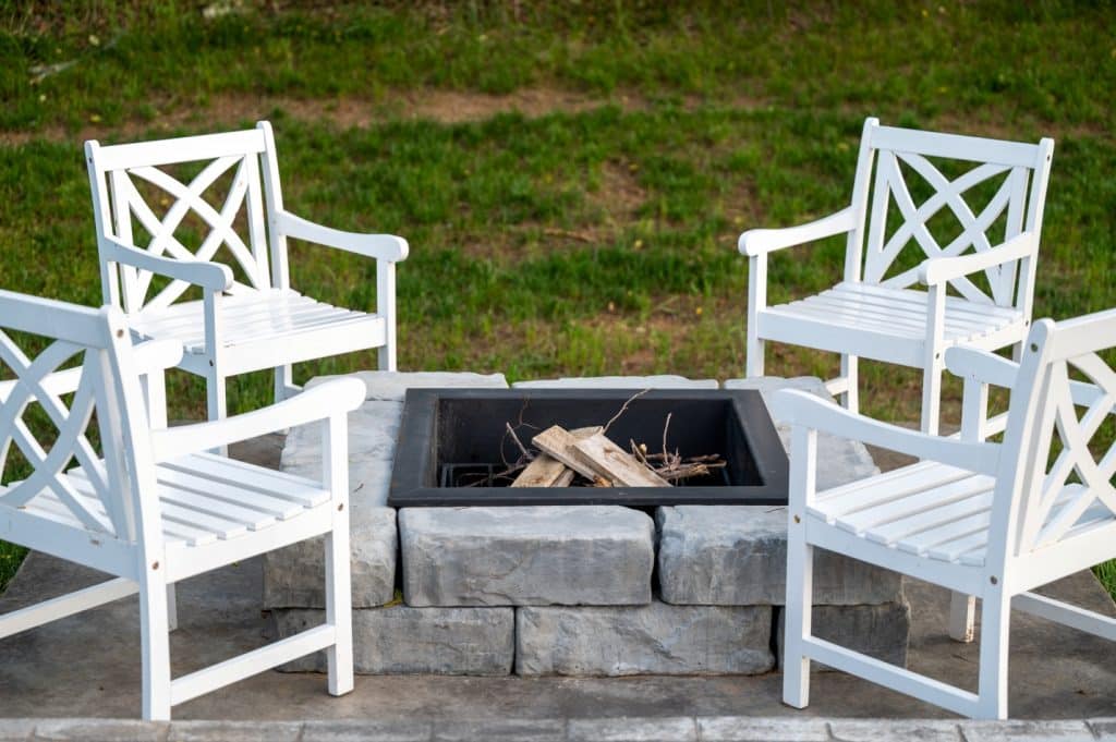 5 Creative Fire Pit Ideas for Your Backyard in Arizona - Gilbert Paver ...
